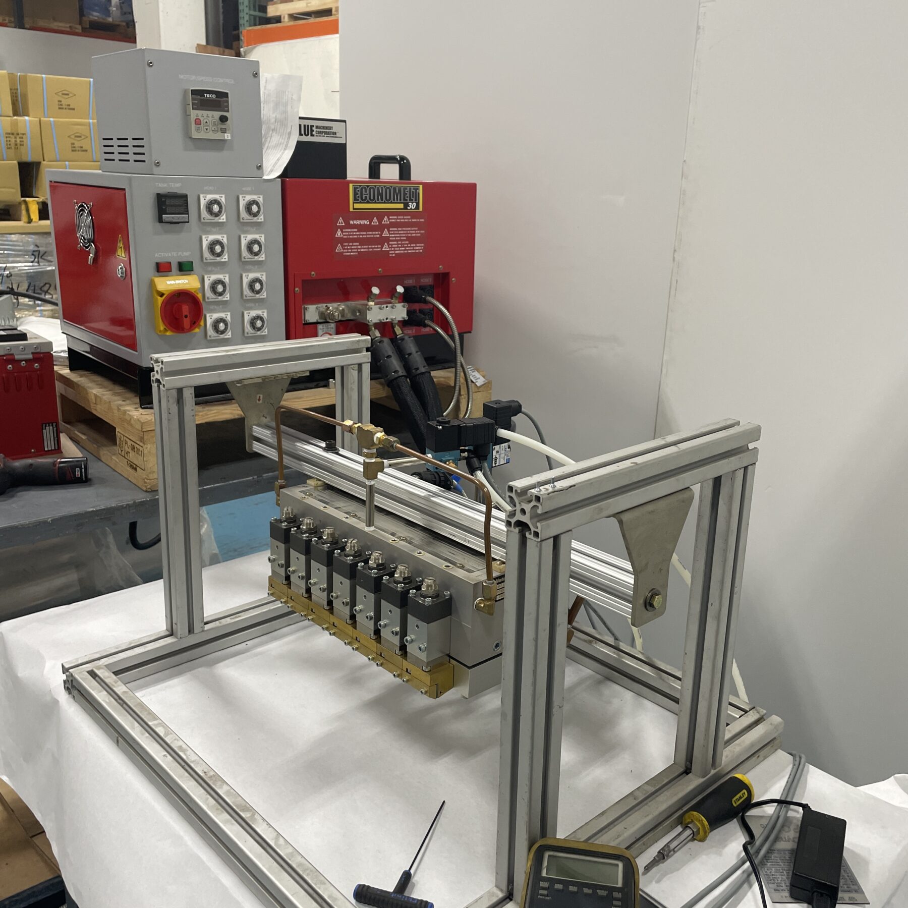 Hot Melt Fiberization Guns : Glue Machinery Corp